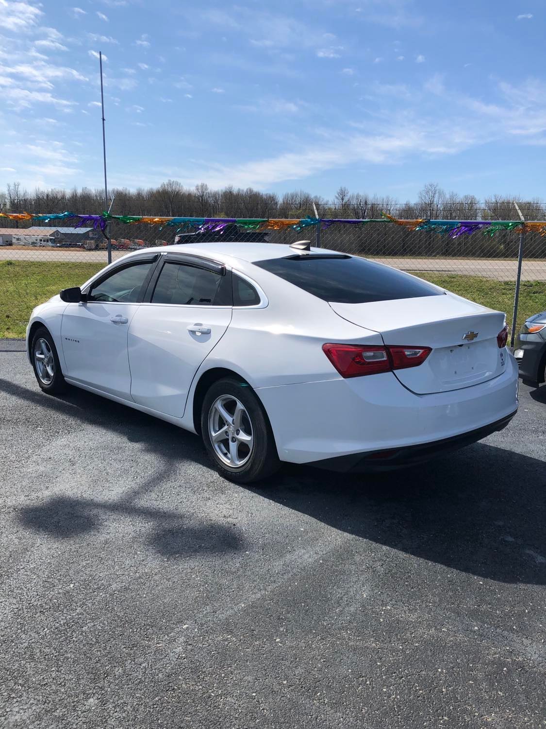 2018 CHEVROLET MALIBU | Instant Autos and More